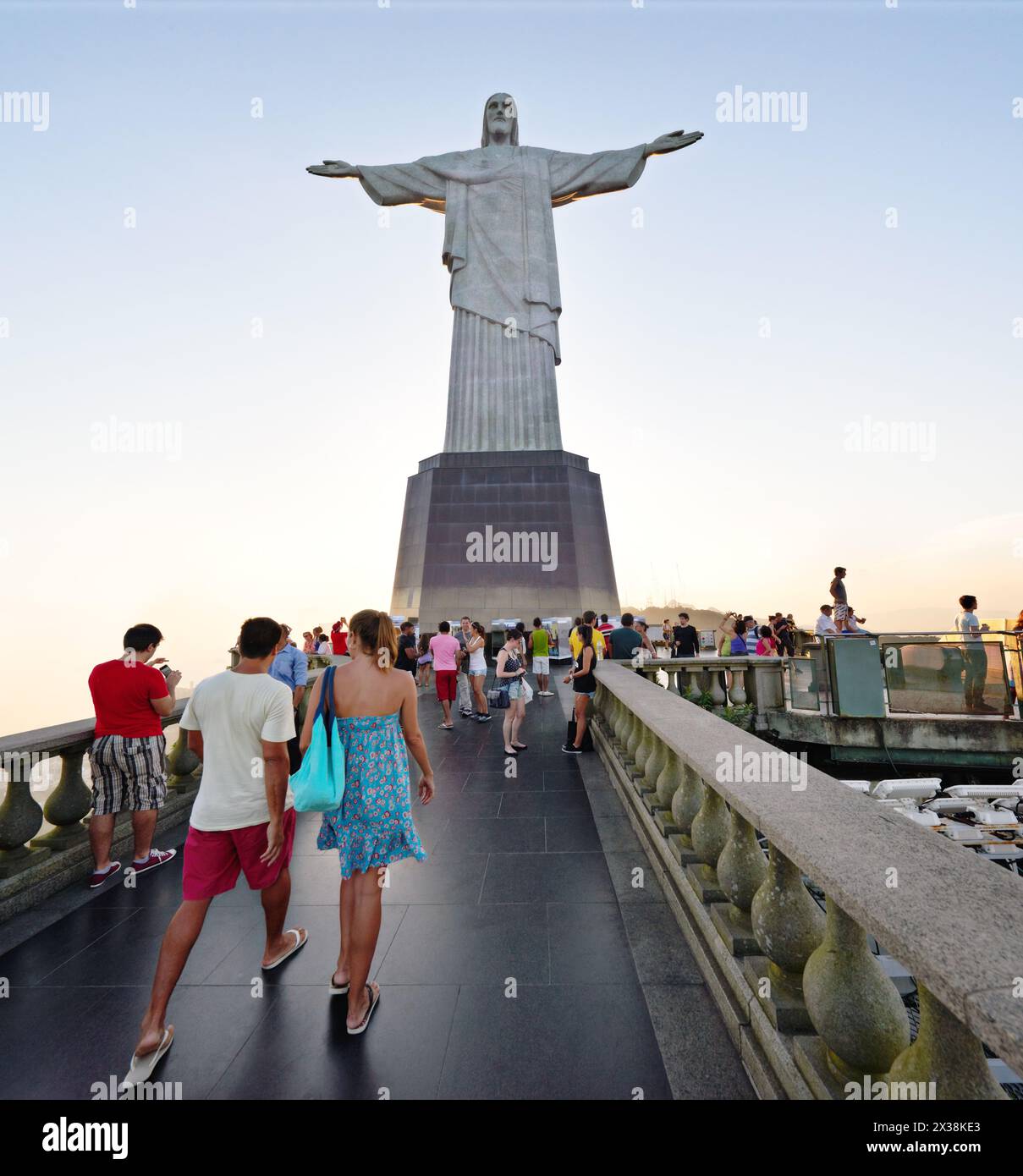 Foule christ Banque de photographies et d’images à haute résolution - Alamy