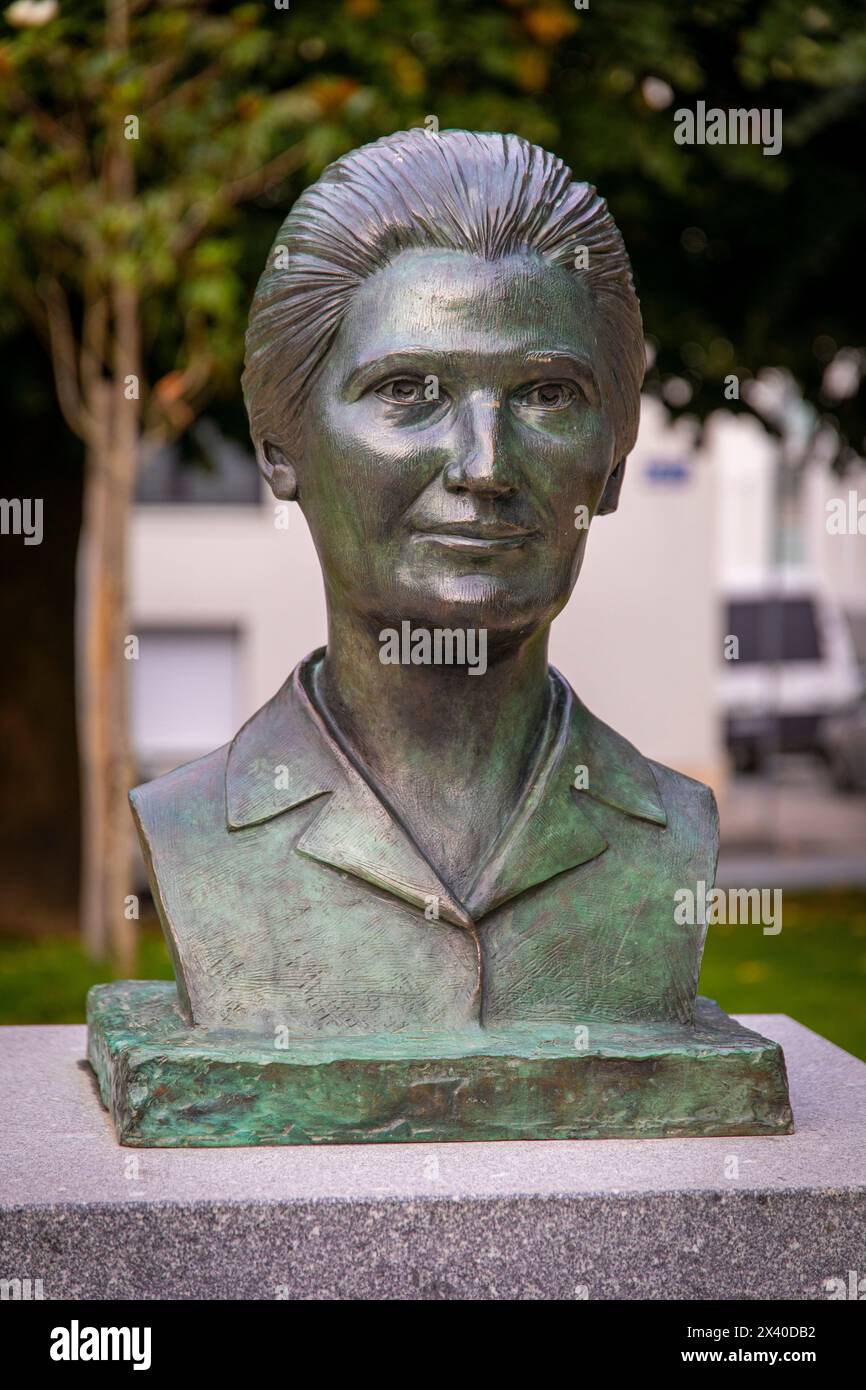 Simone veil Banque de photographies et d’images à haute résolution - Alamy