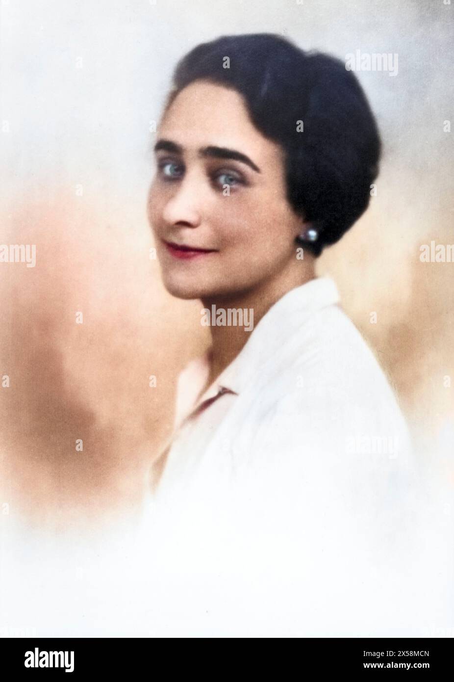 Femme reporter 1920s Banque de photographies et d’images à haute ...
