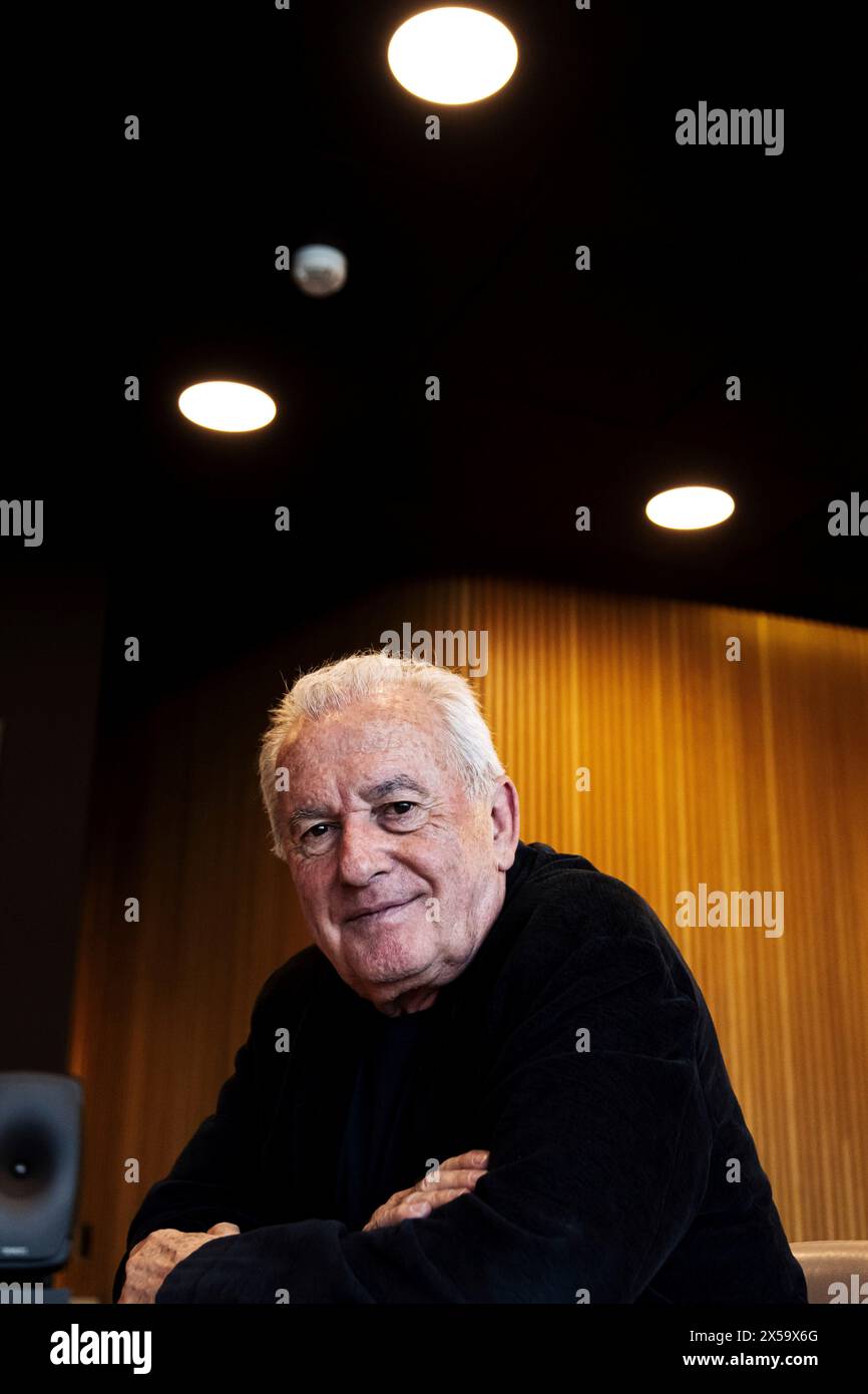 Singer Víctor Manuel poses after an interview for Europa Press, at Sony ...