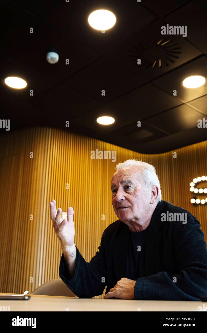 Singer Víctor Manuel during an interview for Europa Press, at Sony ...