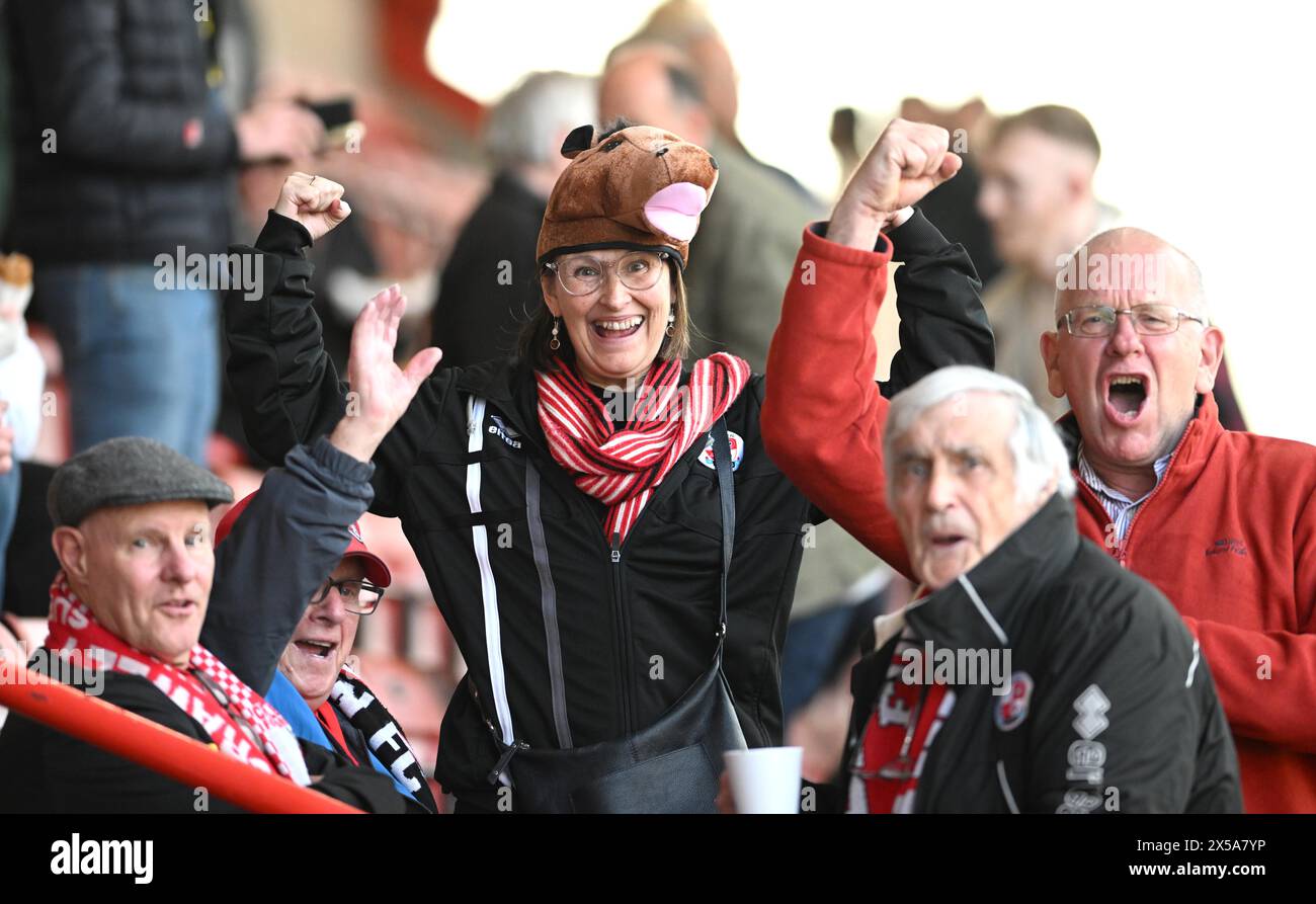 Chapeaux de fans de football Banque de photographies et d’images à ...