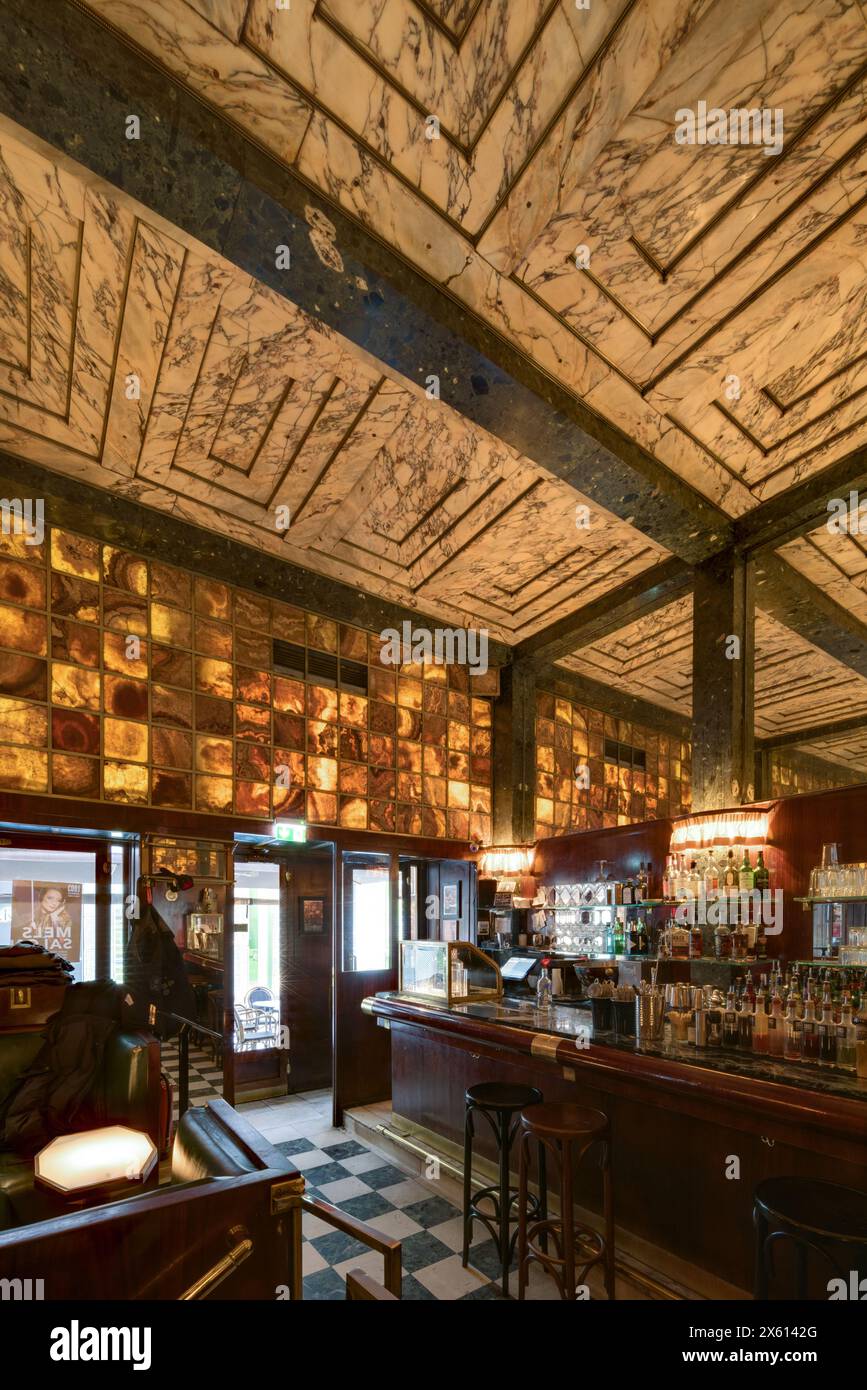 American bar adolf loos Banque de photographies et d’images à haute ...