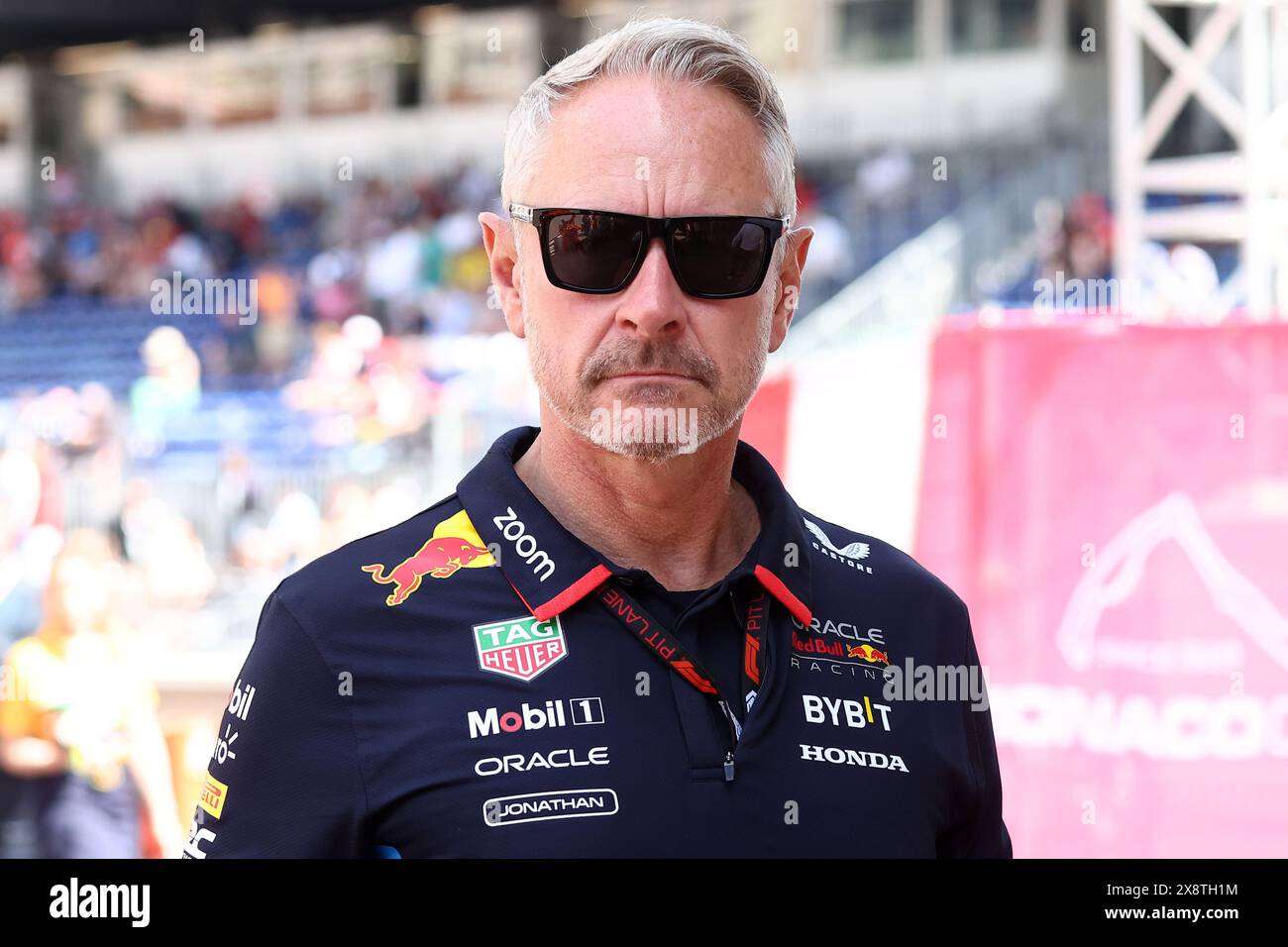 Jonathan Wheatley, directeur sportif de Red Bull Racing, se penche sur ...