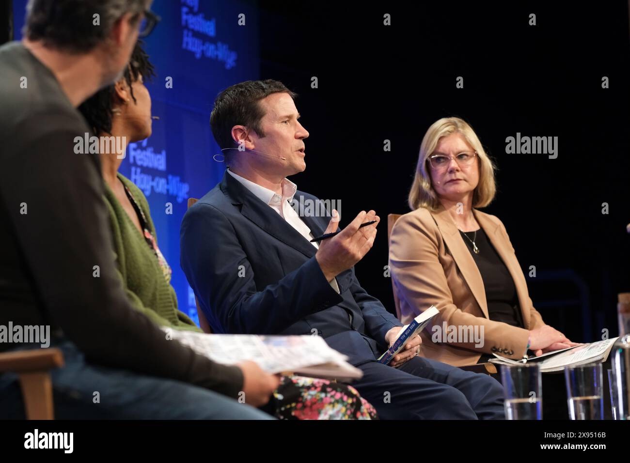 Dr gavin francis Banque de photographies et d’images à haute résolution ...