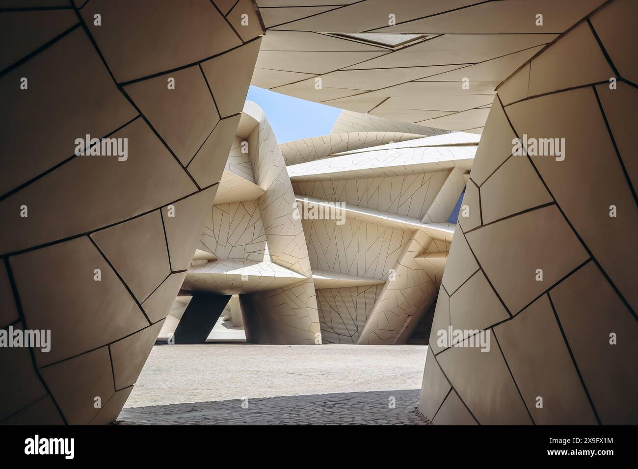 Le Musée national du Qatar à Doha, ouvert au public en 2019. Le ...