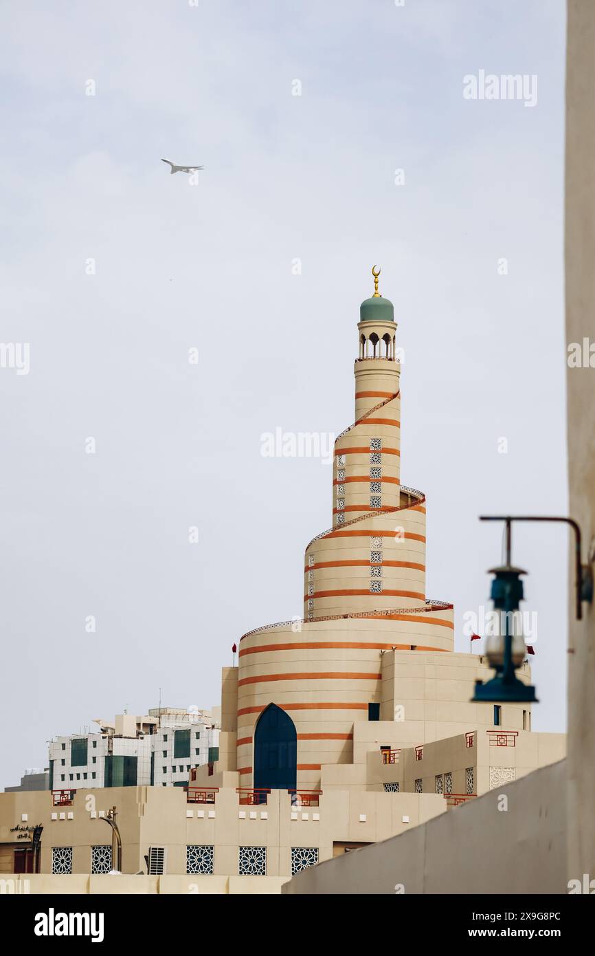 Fanar, Qatar Islamic Cultural Centre, Spiral Mosque à Doha, construit ...