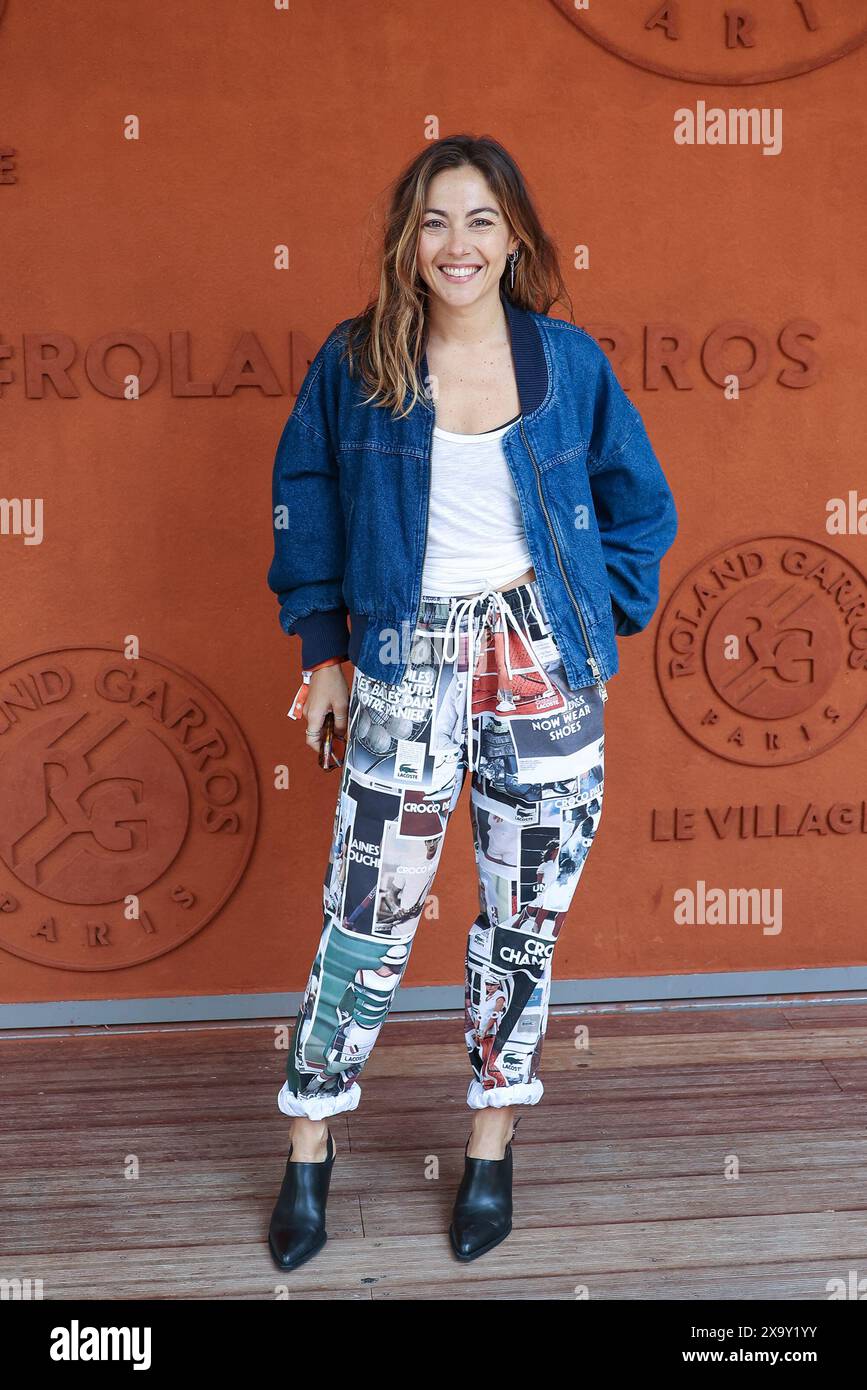 Constance labbé Banque de photographies et d’images à haute résolution ...