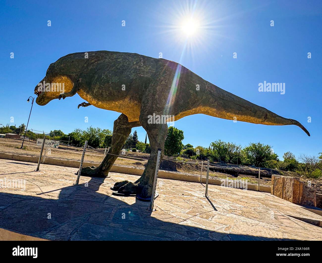 Tiranosaurio rex Dinosaurio, Une sculpture de dinosaure Tyrannosaurus ...