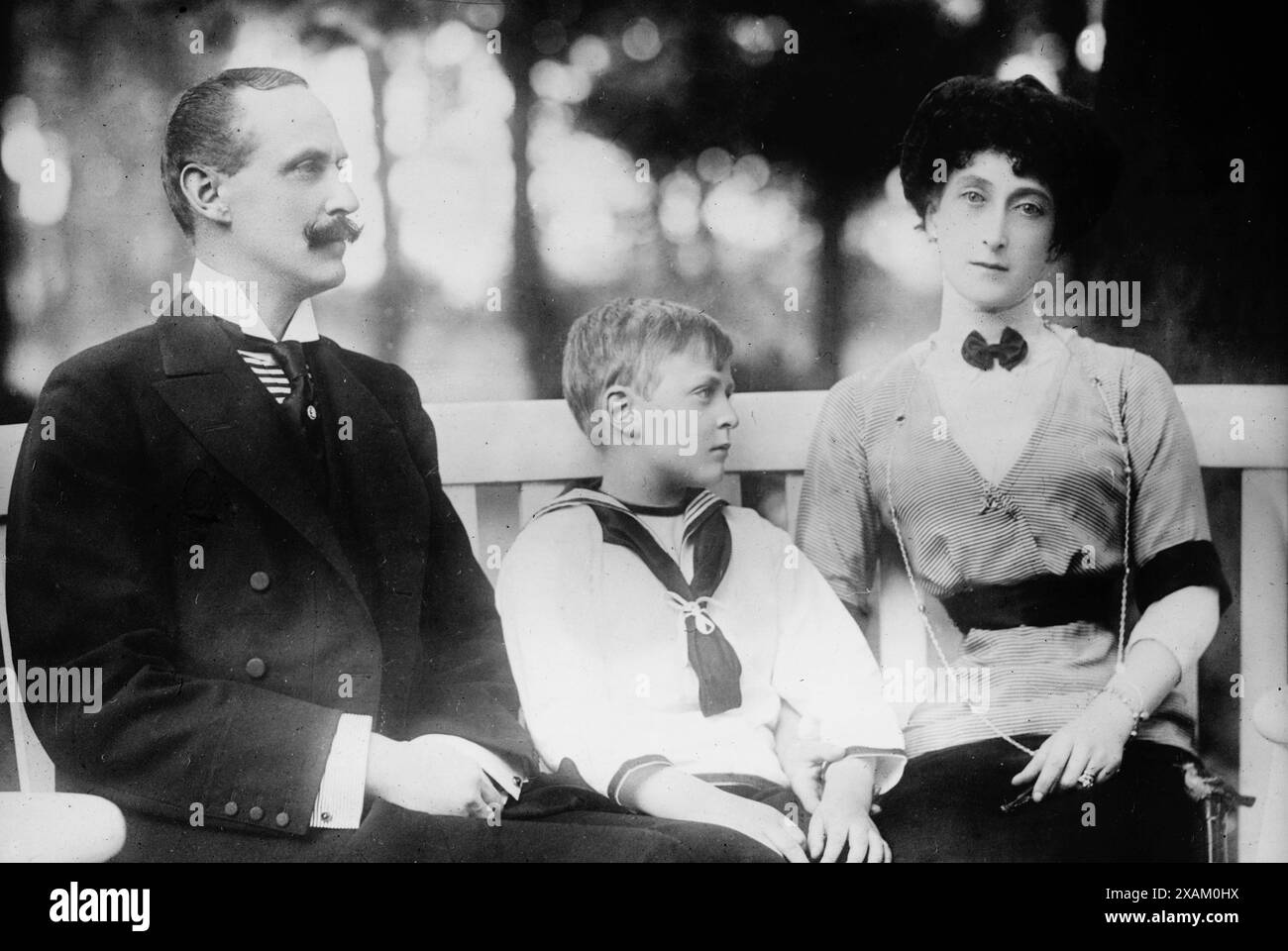 Roi reine maud le prince carl princesse maud Banque d'images noir et ...