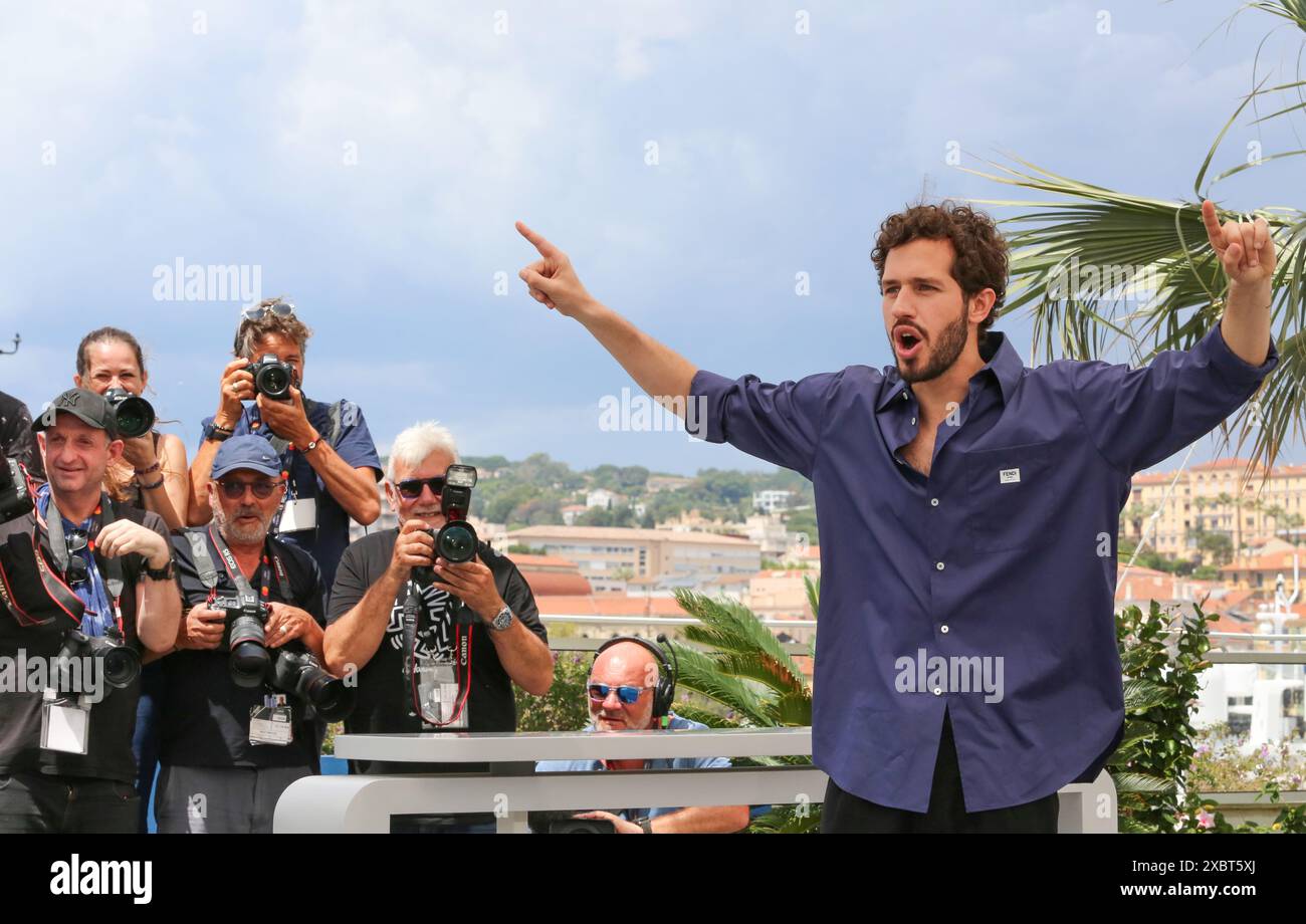 Victor belmondo Banque de photographies et d’images à haute résolution - Alamy