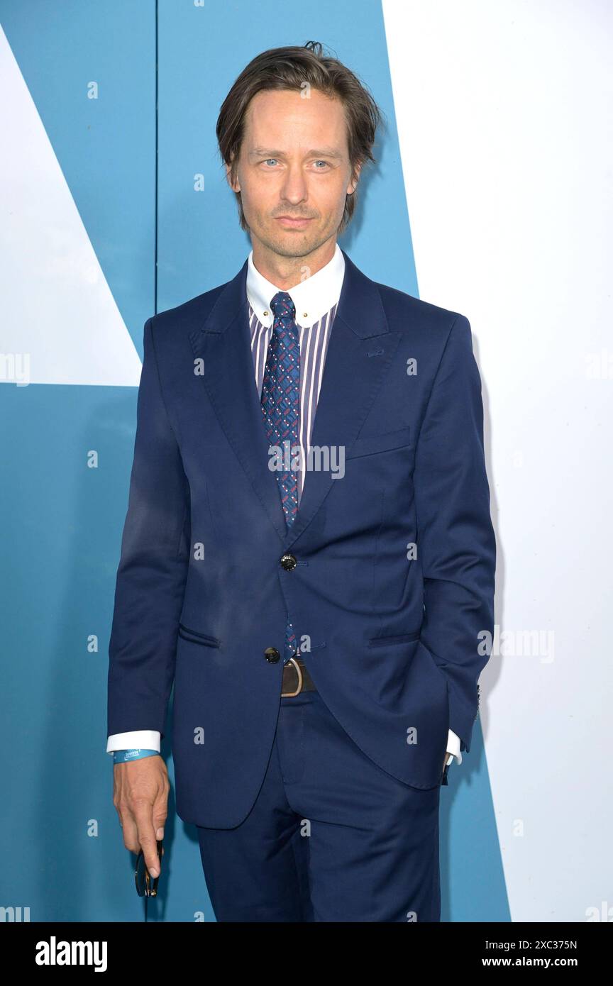 Tom Schilling beim Fest der Produktionsallianz 2024 im Tipi am ...