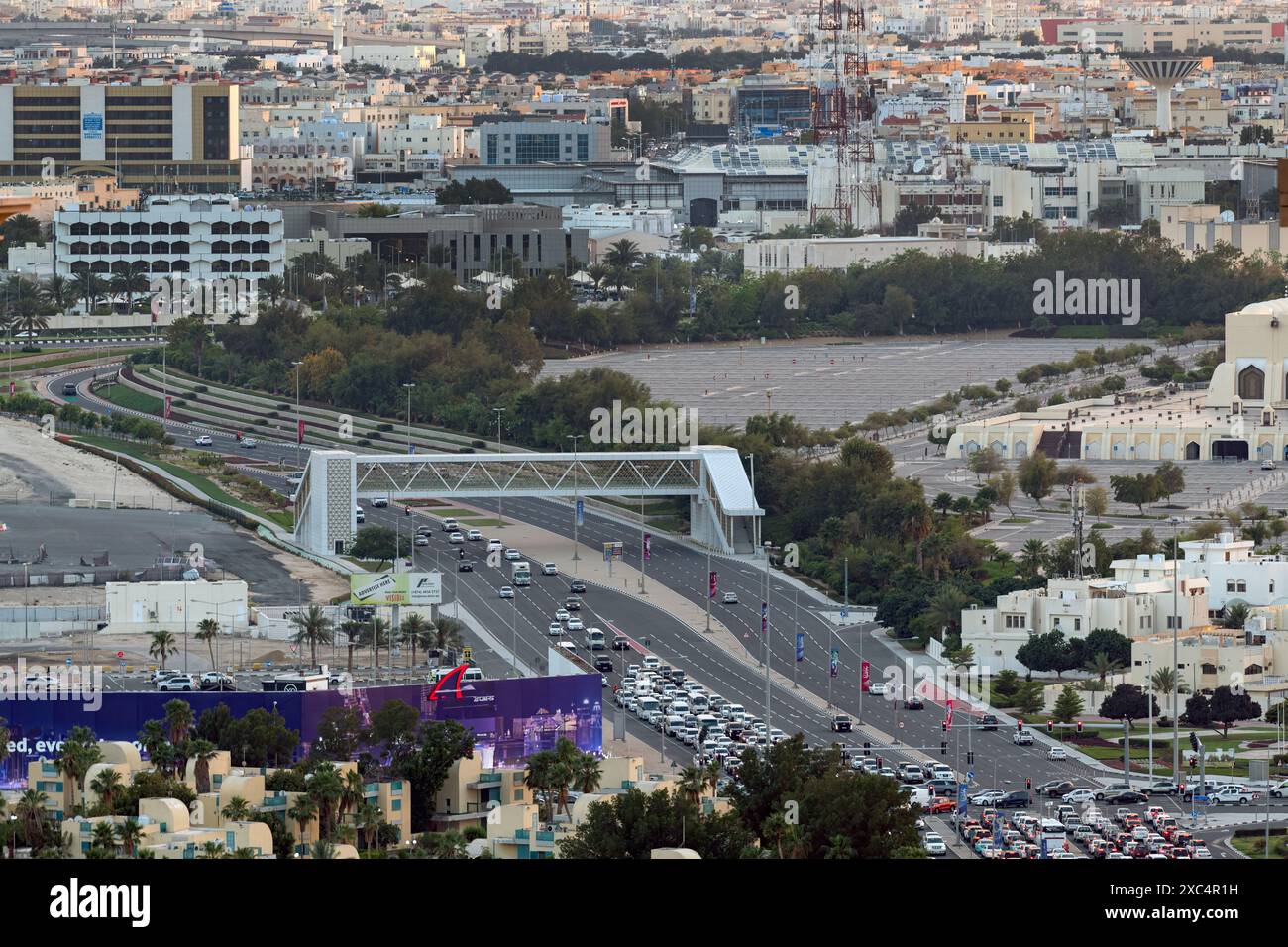 Lusail expressway Banque de photographies et d’images à haute ...