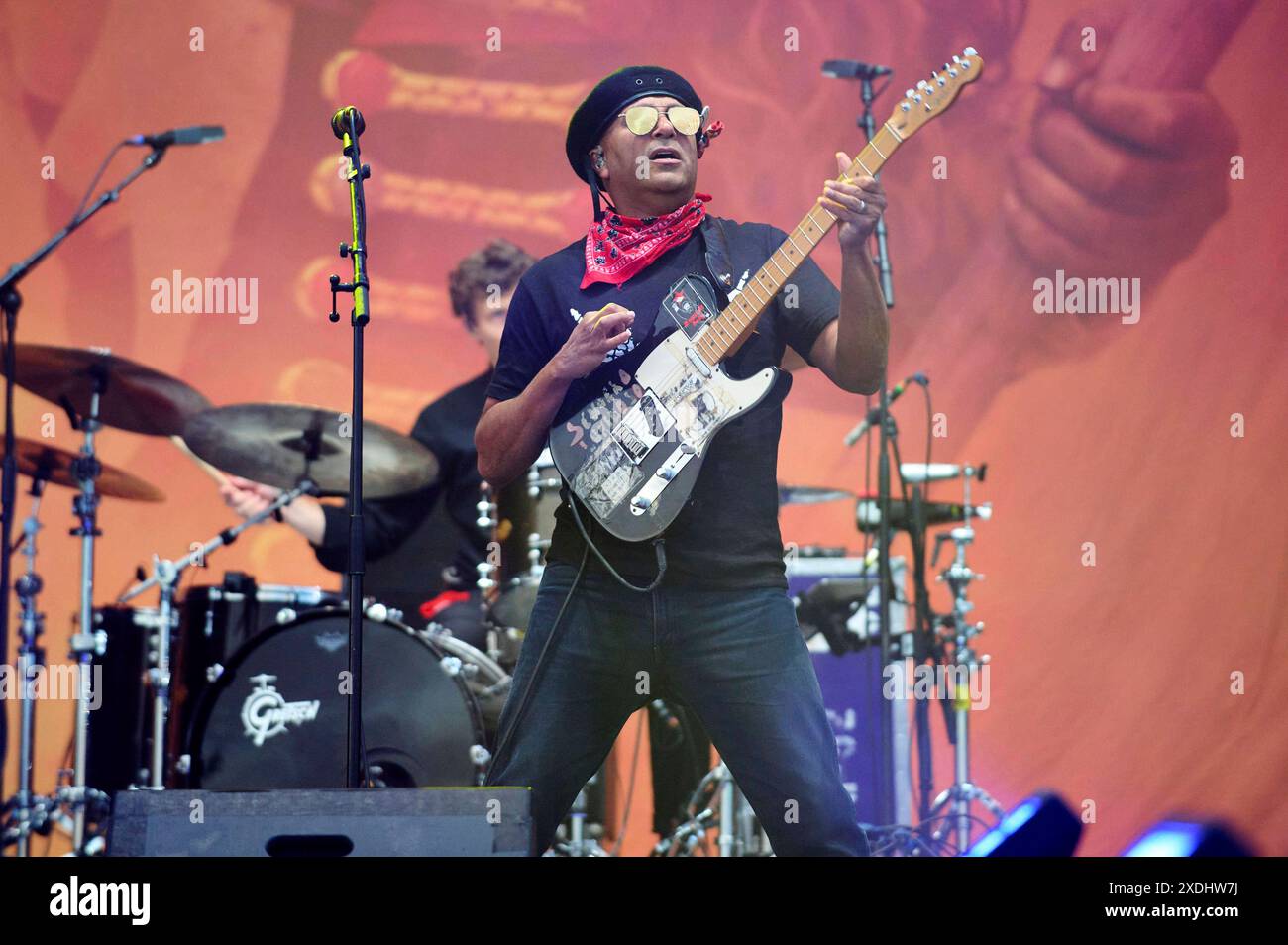 Tom Morello live auf dem Summerside Festival 2024 beim Flugplatz ...