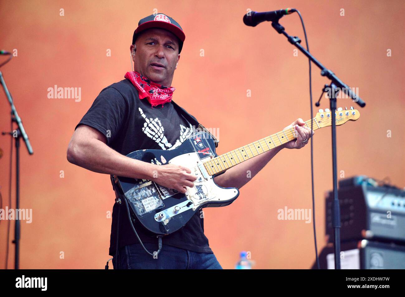 Tom Morello live auf dem Summerside Festival 2024 beim Flugplatz ...
