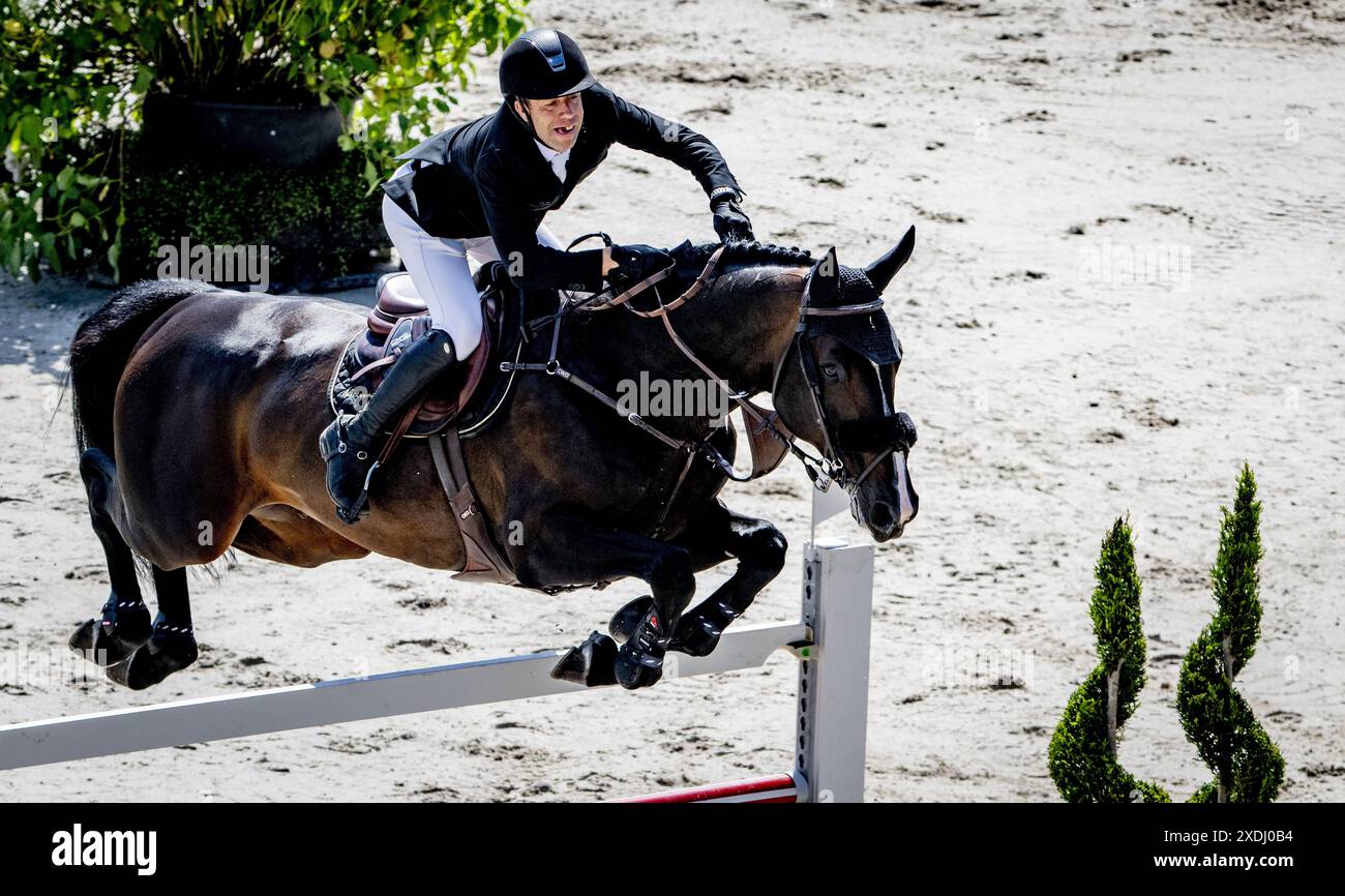 ROTTERDAM -Maikel van der Vleuten en action lors du grand prix à O ...