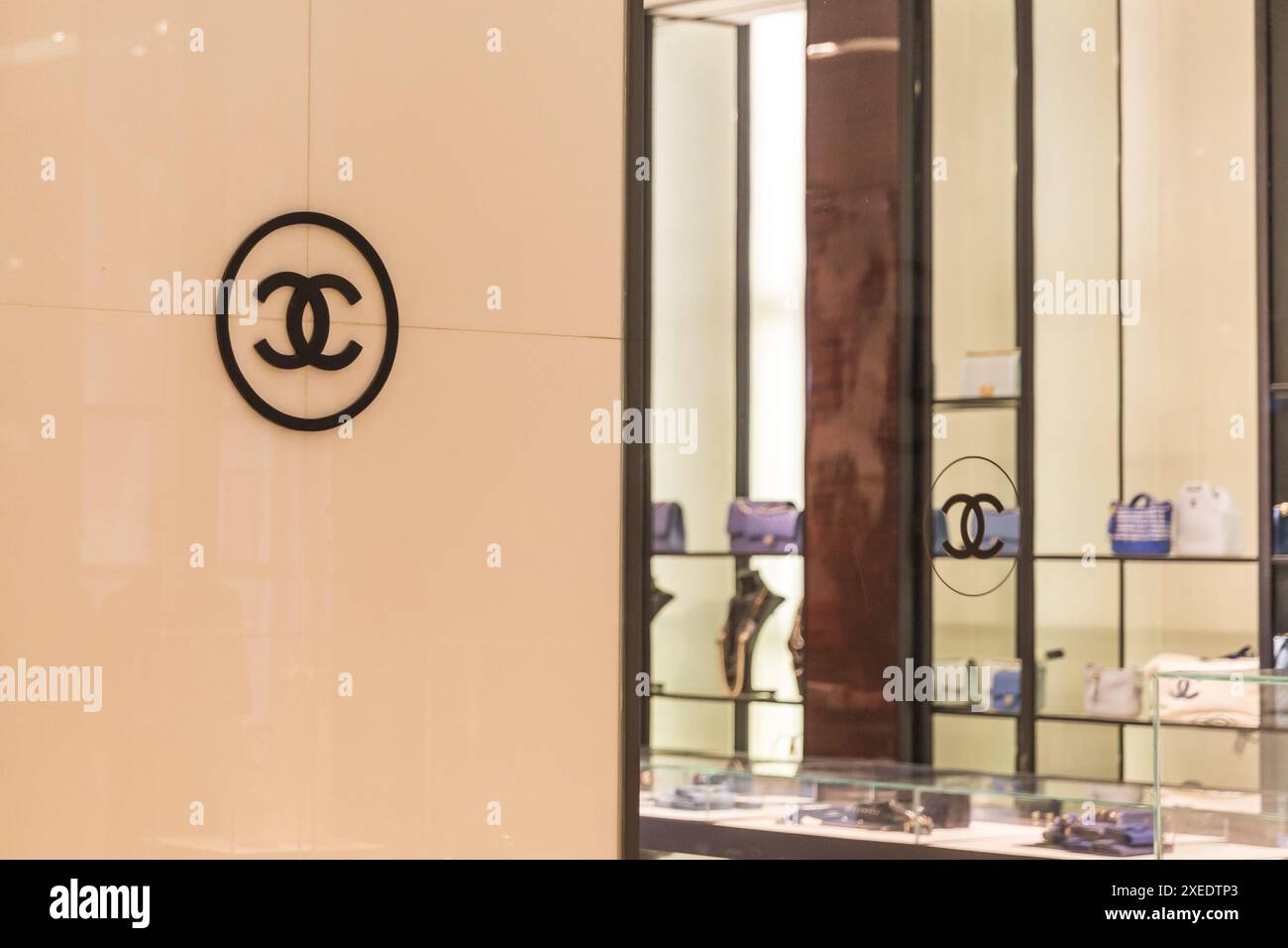 Logo de l'entreprise fco Banque de photographies et d’images à haute ...