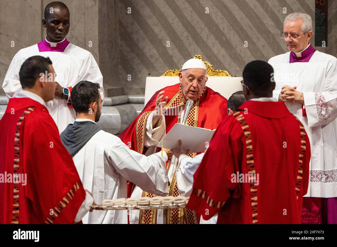 Pallium mass Banque de photographies et d’images à haute résolution - Alamy