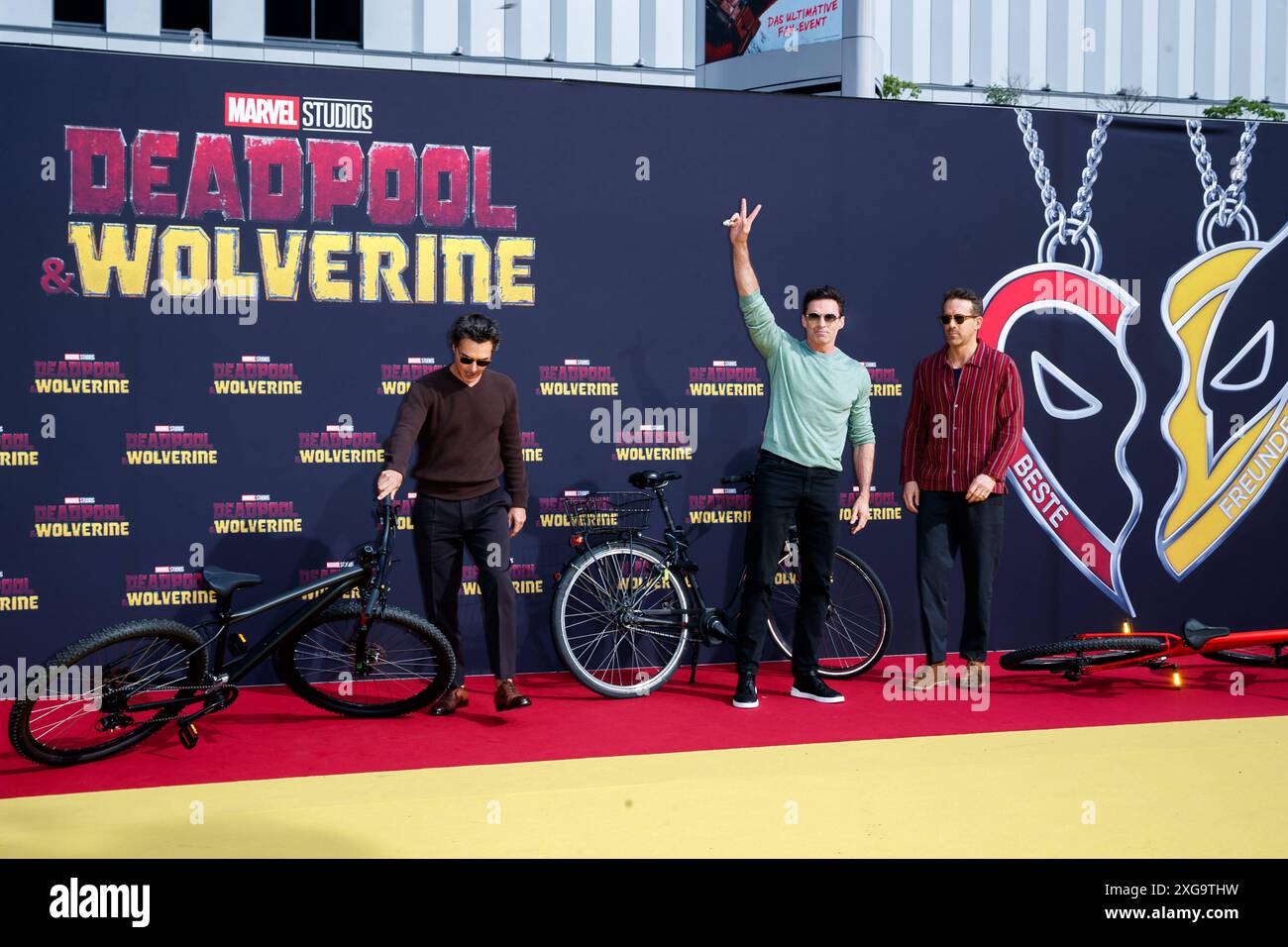Fan Event - Deadpool & Wolverine Shawn Levy, Hugh Jackman et Ryan ...