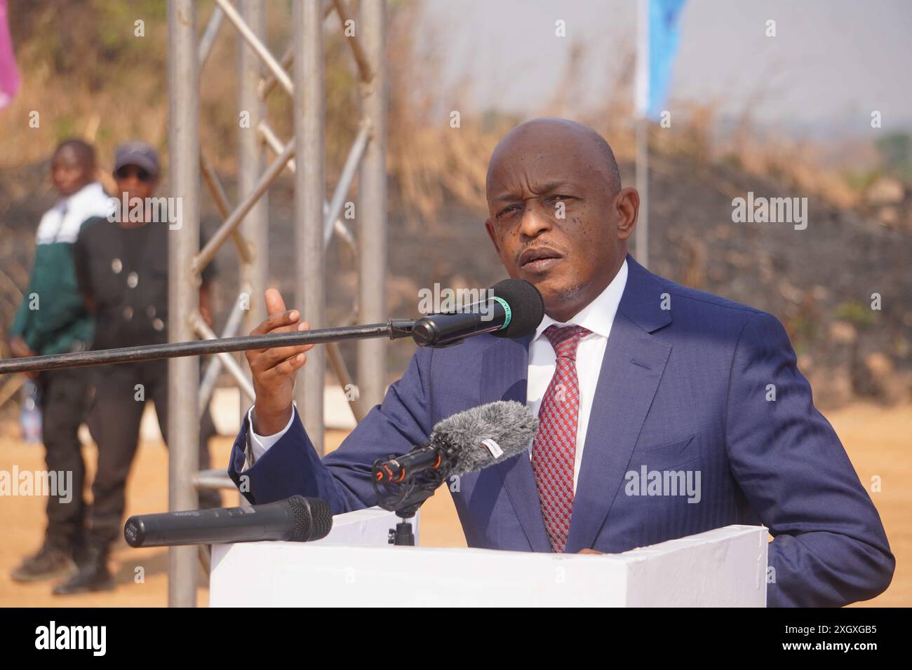 (240710) -- NGUBA (RD CONGO), 10 juillet 2024 (Xinhua) -- Alexis Gisaro ...