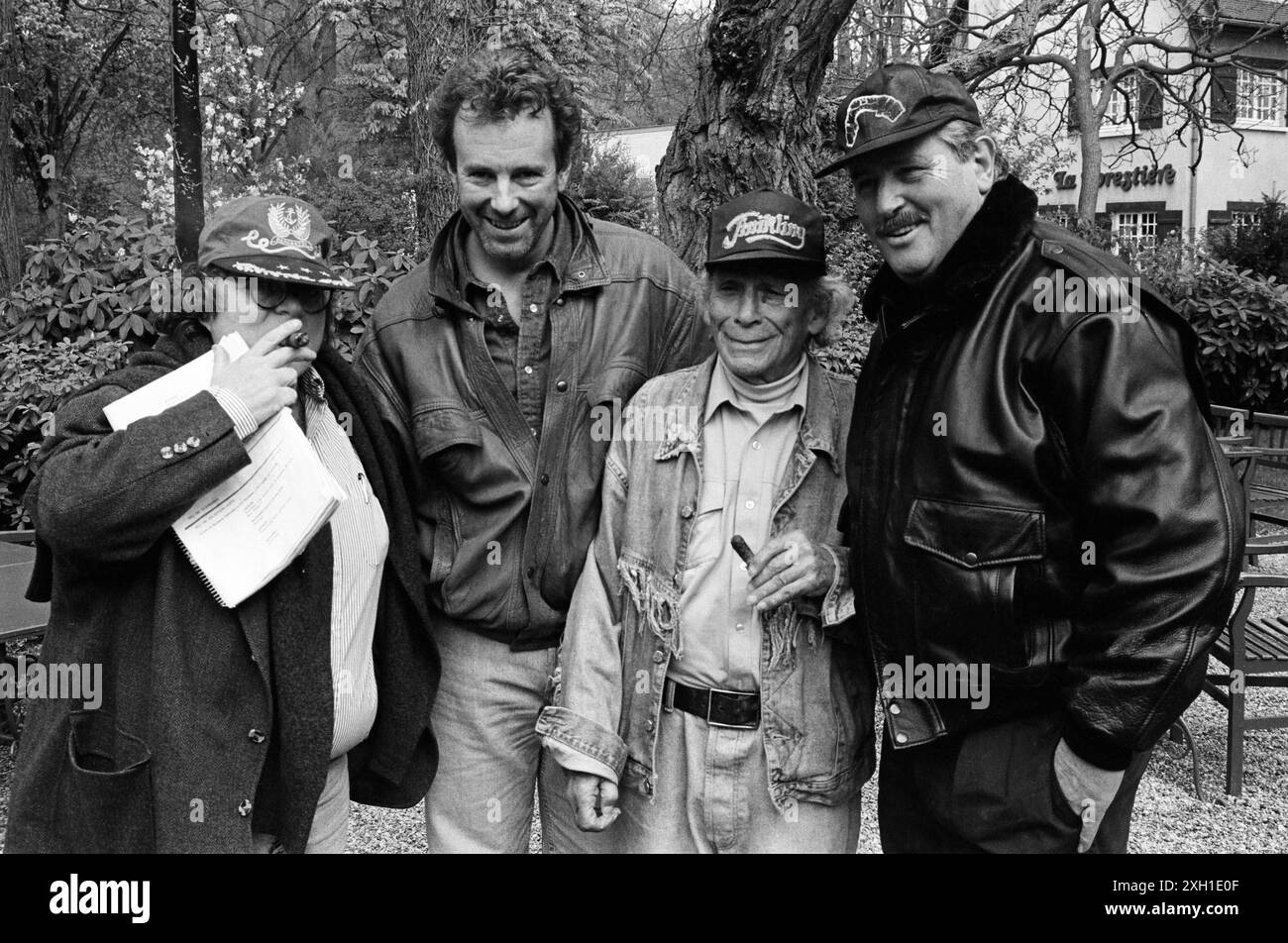Josée Dayan, ?, Samuel Fuller, Victor Lanoux sur le tournage de la ...