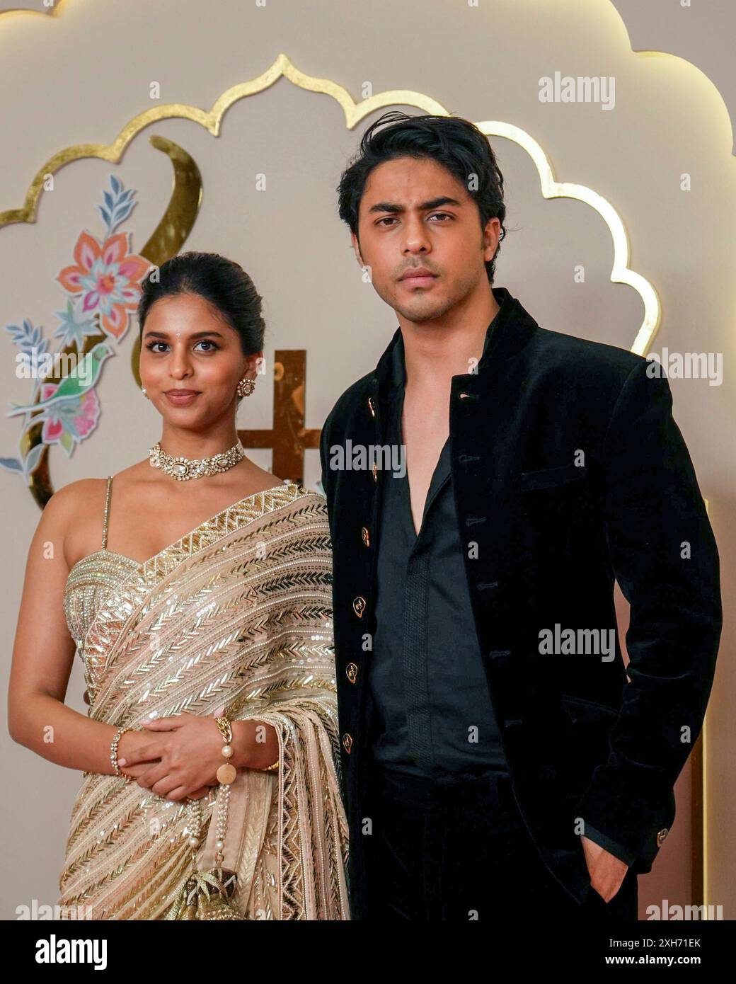 Bollywood actor Shah Rukh Khan's children Aryan Khan and Suhana Khan ...