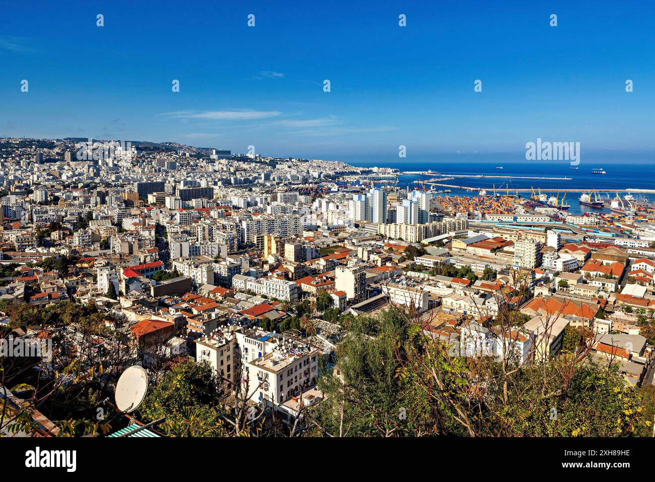 Aerial view algiers capital algeria Banque de photographies et d’images à haute résolution - Alamy