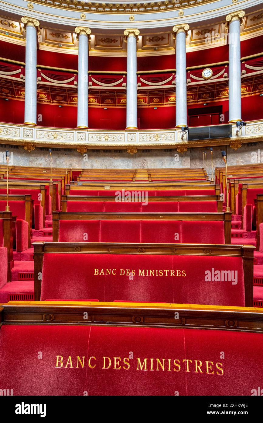 France, Paris, zone classée au patrimoine mondial de l'UNESCO, palais Bourbon, siège de l ...