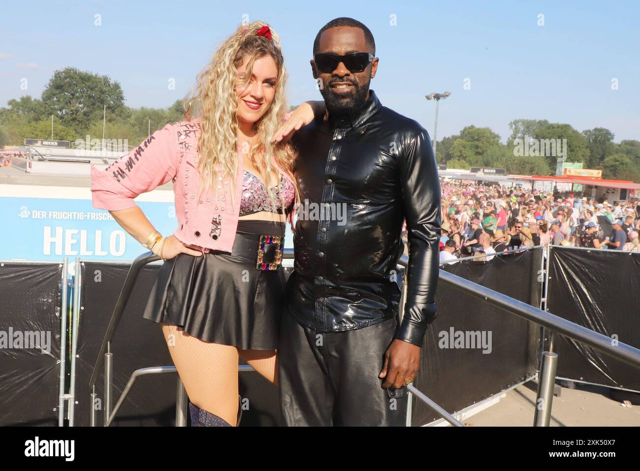 90s Super Show, Horner Rennbahn Hamburg Captain Hollywood Project ...