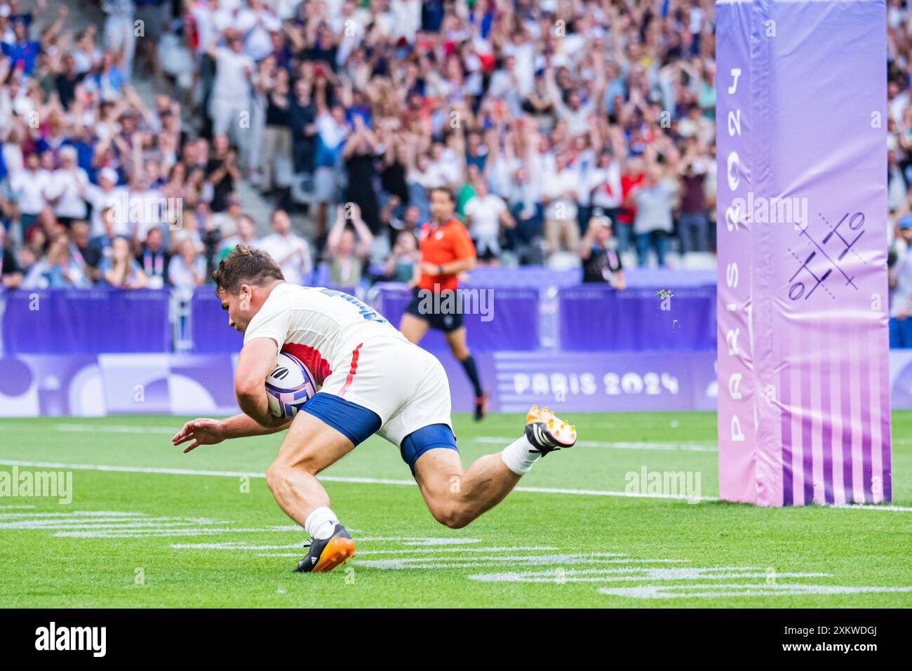 Antoine Dupont (France) marque un essai, Rugby à sept, Men's Poule C ...