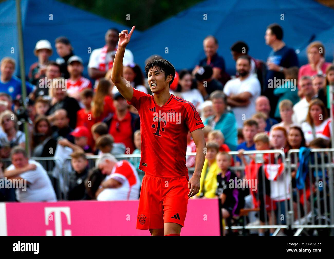 Fc bayern munich vs fc rottach egern Banque de photographies et d ...