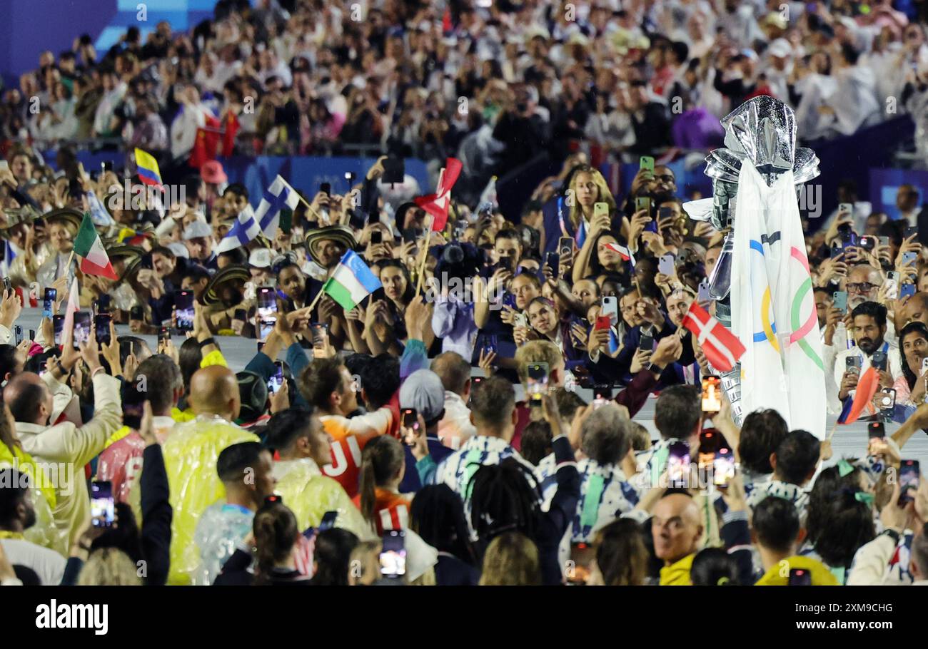 (240726) -- PARIS, 26 juillet 2024 (Xinhua) -- Floriane Issert, sous ...