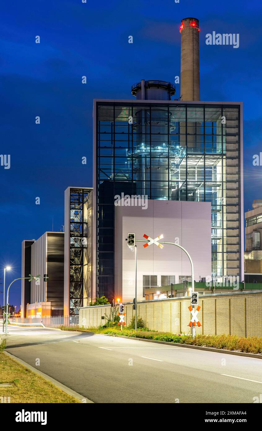 La centrale au gaz naturel de Lausward, la centrale à turbine à gaz et ...