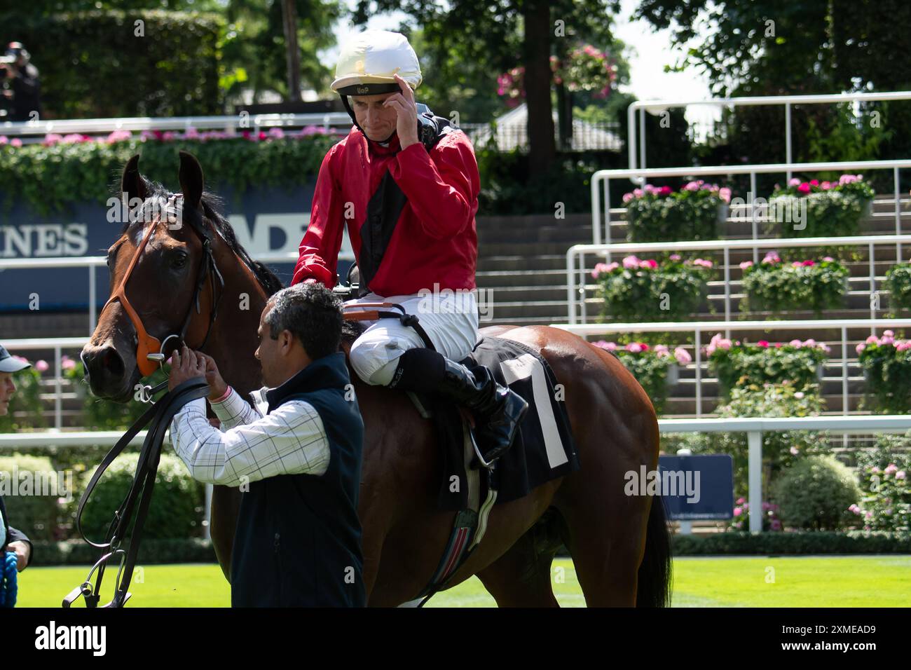 Ascot, Berkshire, Royaume-Uni. 27 juillet 2024. Horse Our Terms monté ...