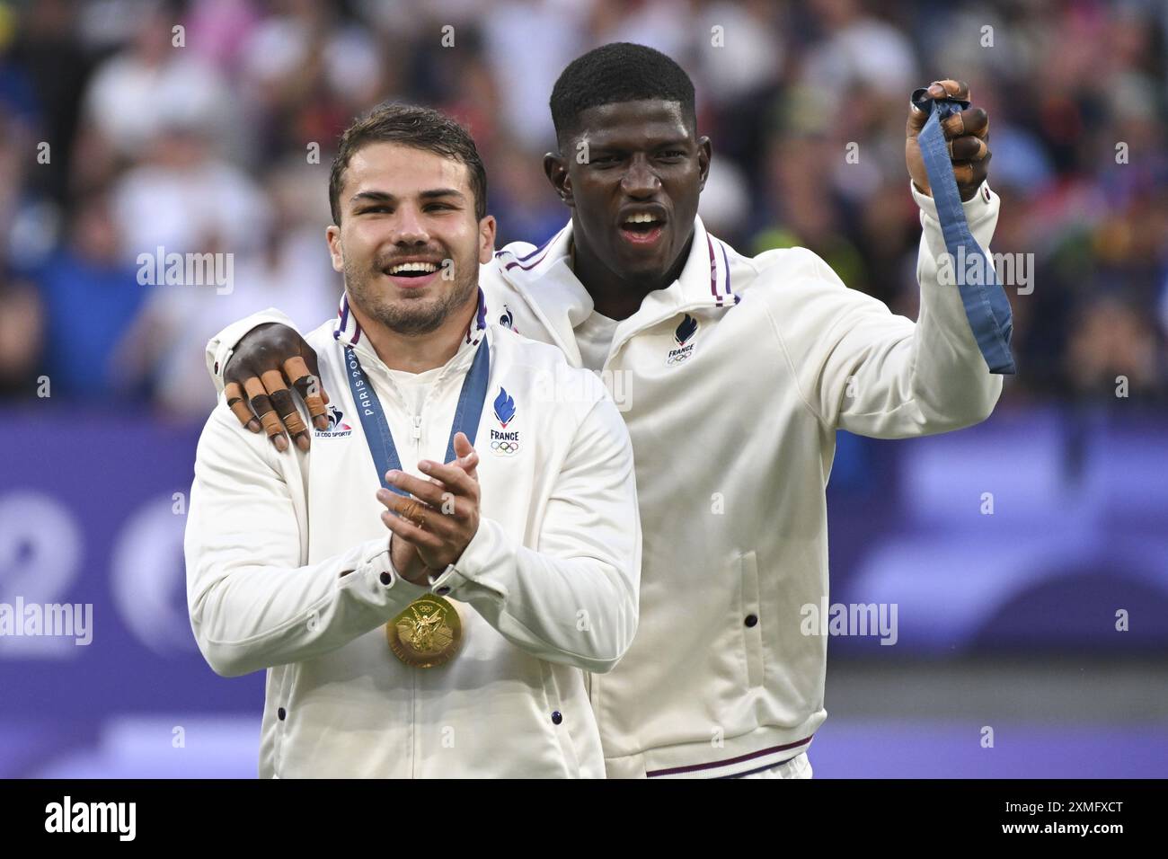 Paris, France. 27 juillet 2024. Antoine Dupont (France) célèbre la ...