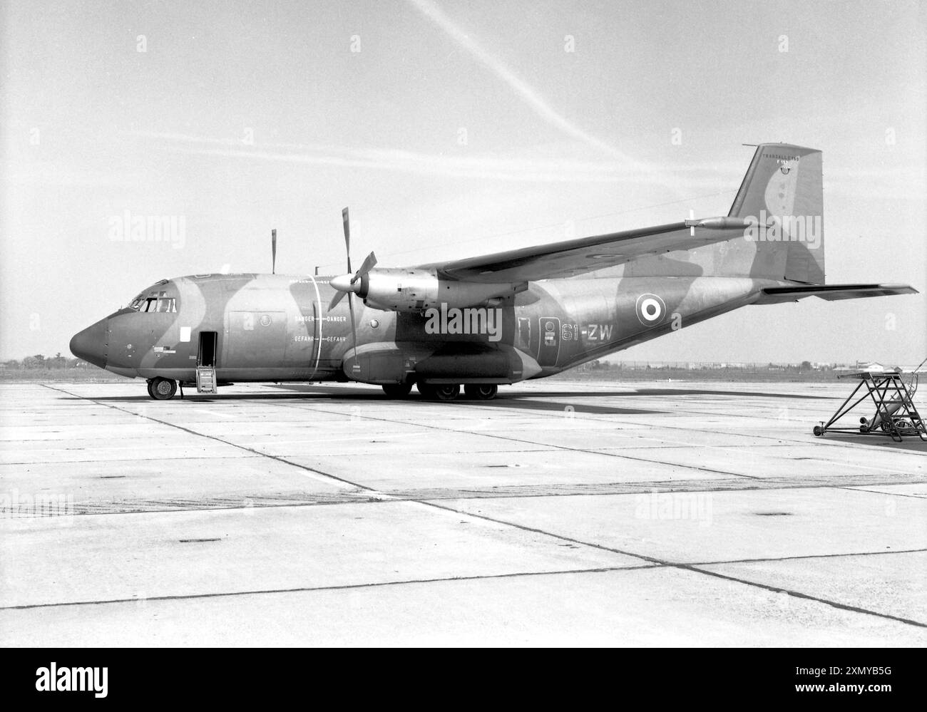 Transall c 160 armee de l'air france Banque de photographies et d ...
