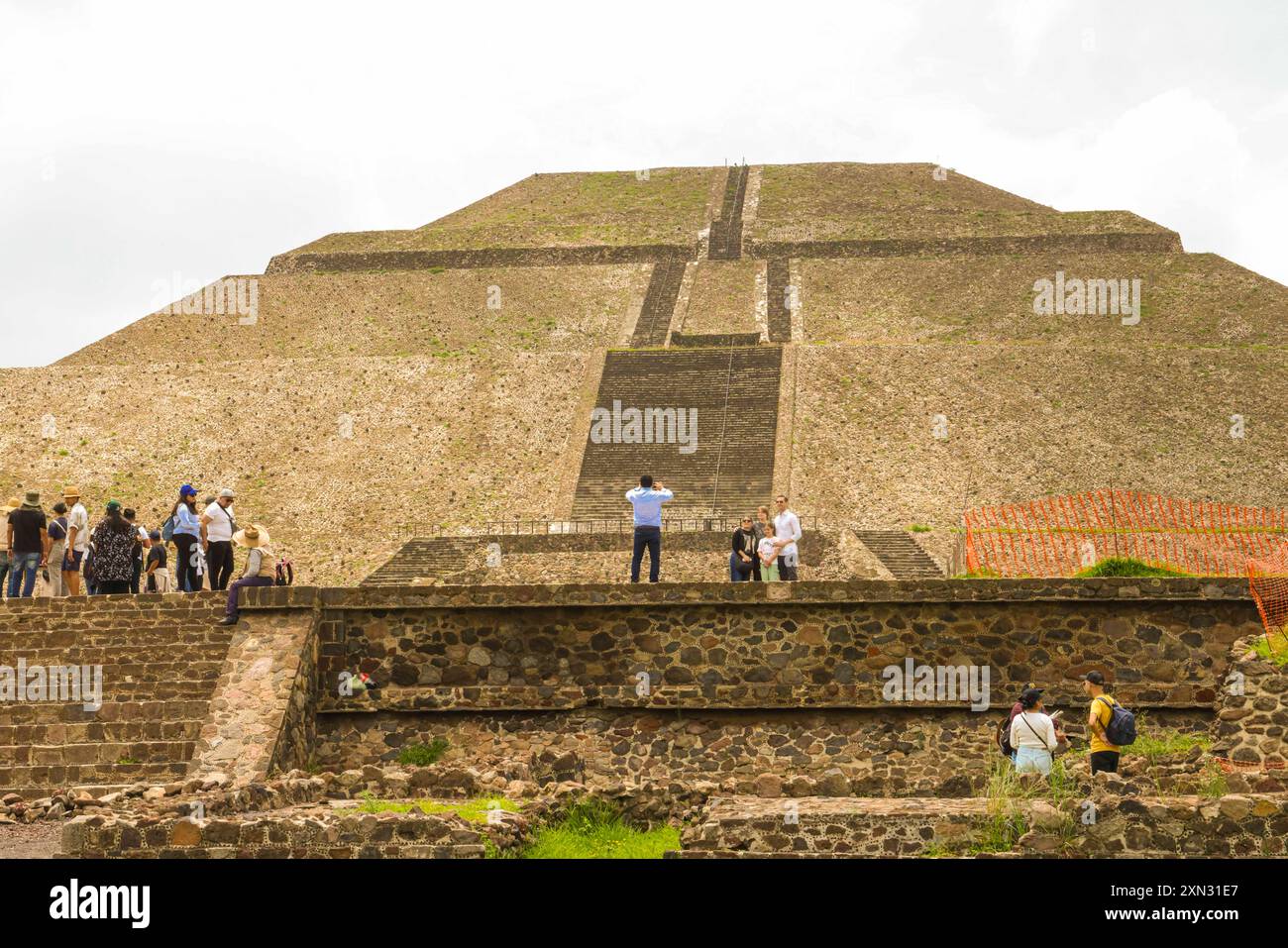 Pyramide du Soleil à San Juan Teotihuacan Mexique dans la zone ...