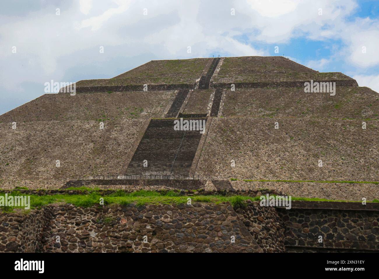 Pyramide du Soleil à San Juan Teotihuacan Mexique dans la zone ...