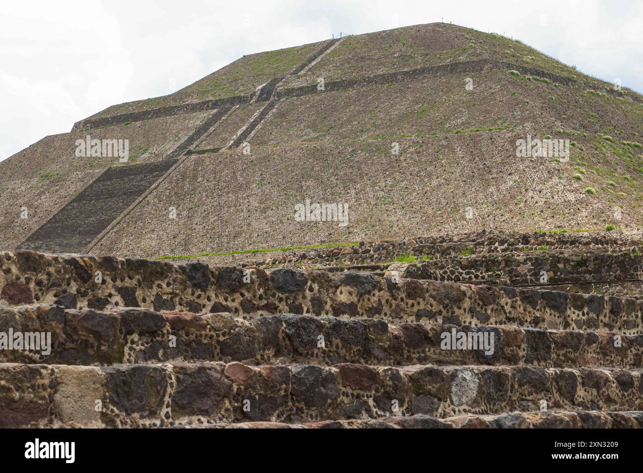 Pyramide du Soleil à San Juan Teotihuacan Mexique dans la zone ...