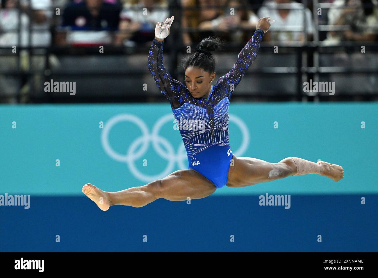 Usas simone biles effectue Banque de photographies et d’images à haute ...