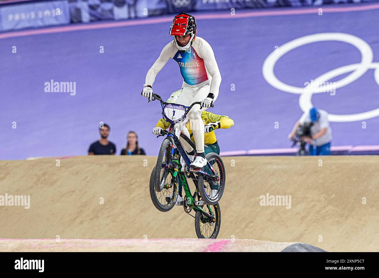 Courses de bmx jeux olympiques paris 2024 Banque de photographies et d ...