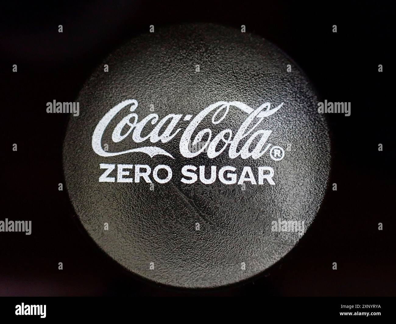 Coca cola zero Banque de photographies et d’images à haute résolution ...