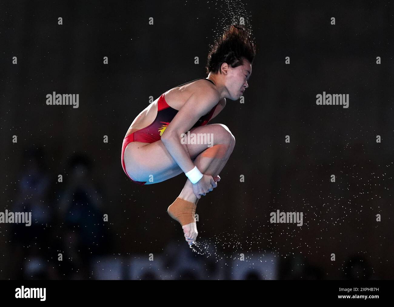 La chinoise Quan Hongchan lors de la finale de la plate-forme féminine au 10 m au Centre ...