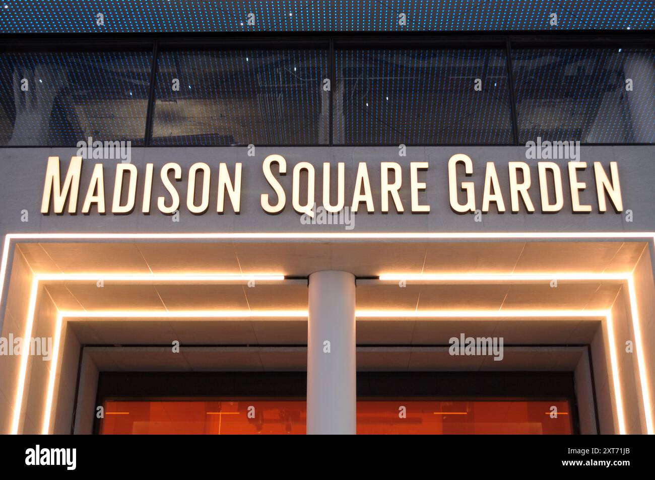 Panneaux du madison square garden Banque de photographies et d’images à ...