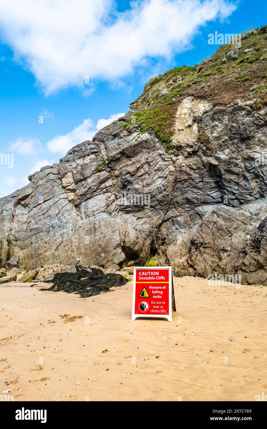 Danger rochers instables Banque de photographies et d’images à haute ...