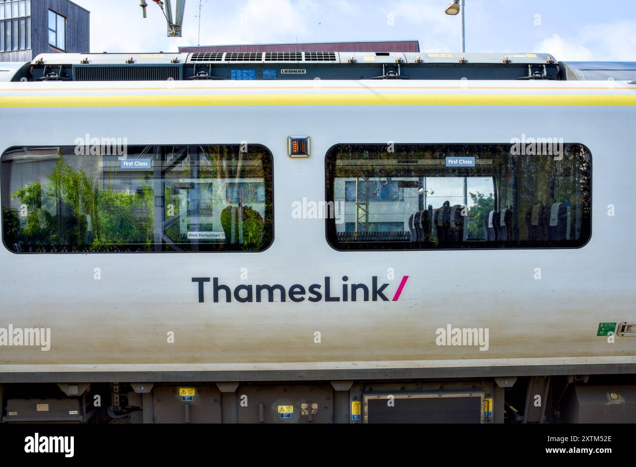 Gare de west hampstead thameslink Banque de photographies et d’images à ...