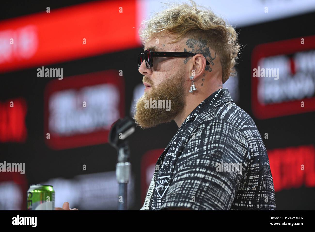 Photo by: NDZ/STAR MAX/IPx 2024 8/18/24 Jake Paul onstage during the ...