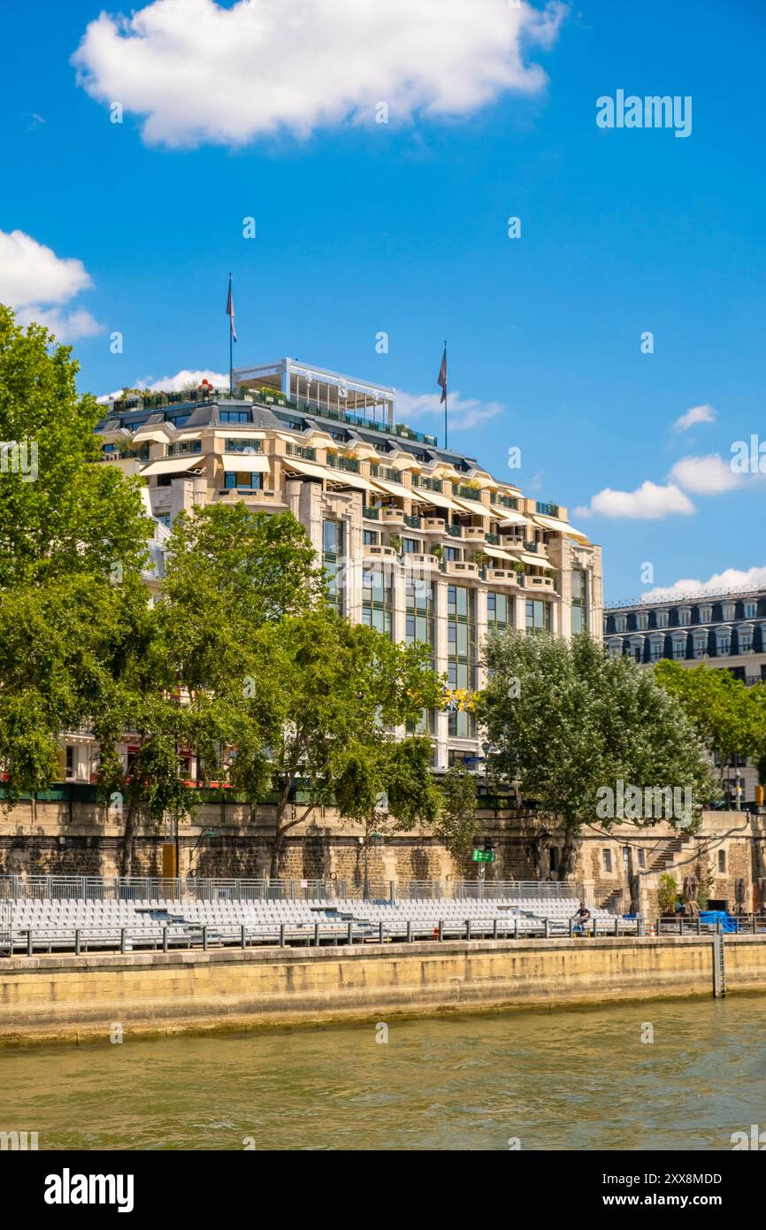 France, Paris, la Samaritaine, l'hôtel et restaurant cheval Blanc Paris ...