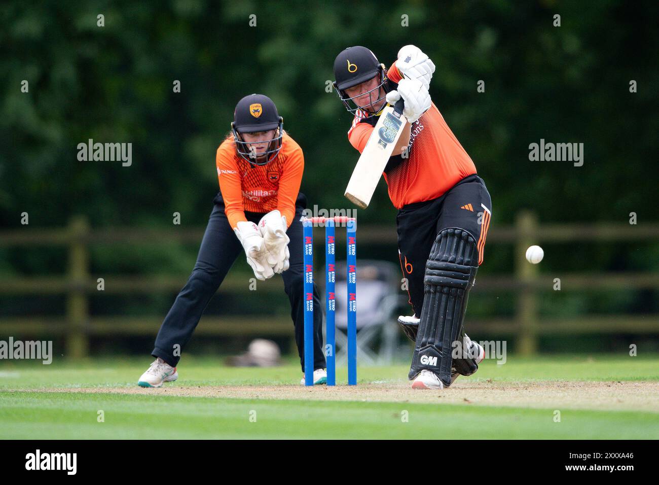Arundel, Royaume-Uni. 26 août 2024. Georgie Boyce des Blaze battant ...