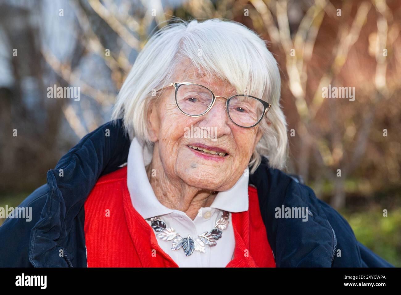 Charlotte kretschmann Banque de photographies et d’images à haute ...